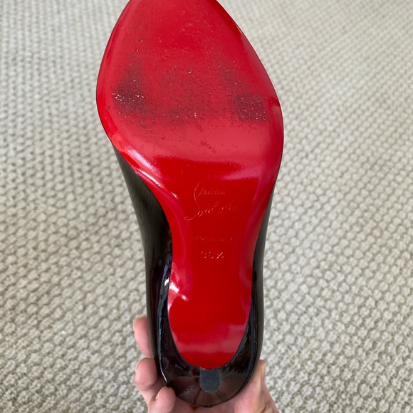 Christian Louboutin | Shoes | Christian Louboutin Neofilo Black Pumps ...